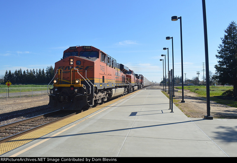 BNSF 7455